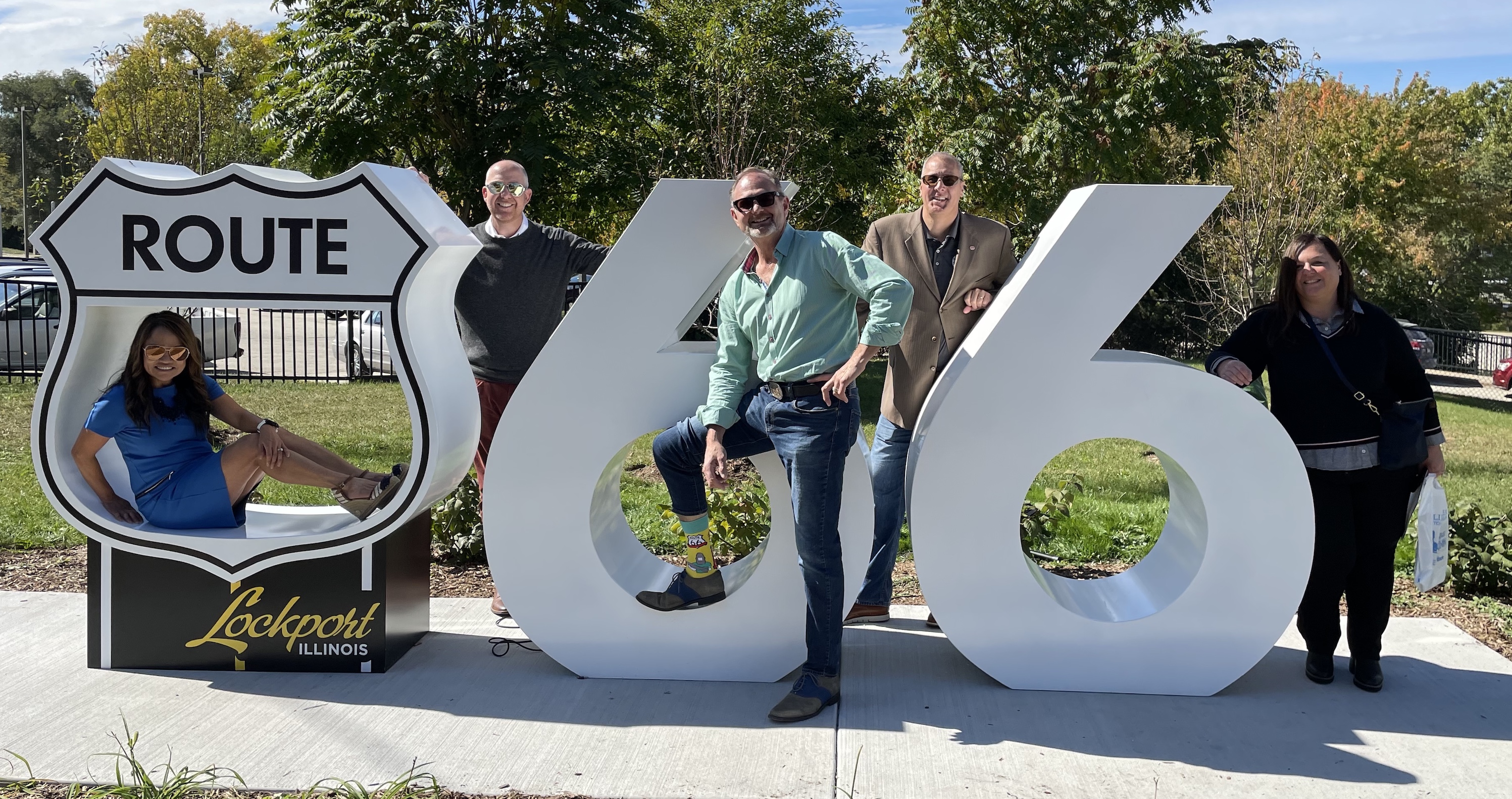 Community Monuments along The First Hundred Miles of Illinois Route 66